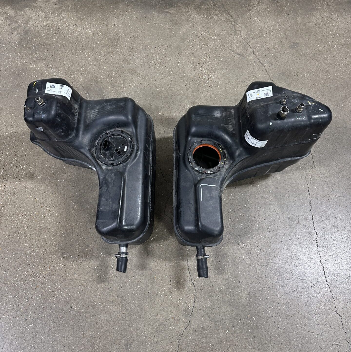 Audi R8 Gen 2 Gas Tanks - T1 Race Development